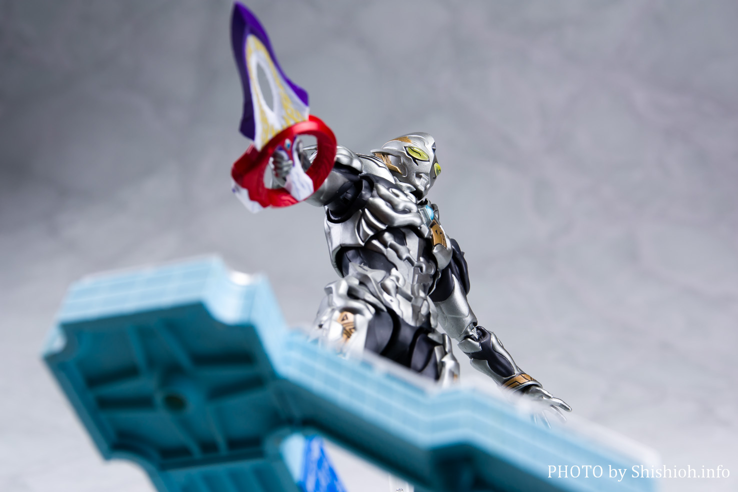 【レビュー】S.H.Figuarts トリガーダーク