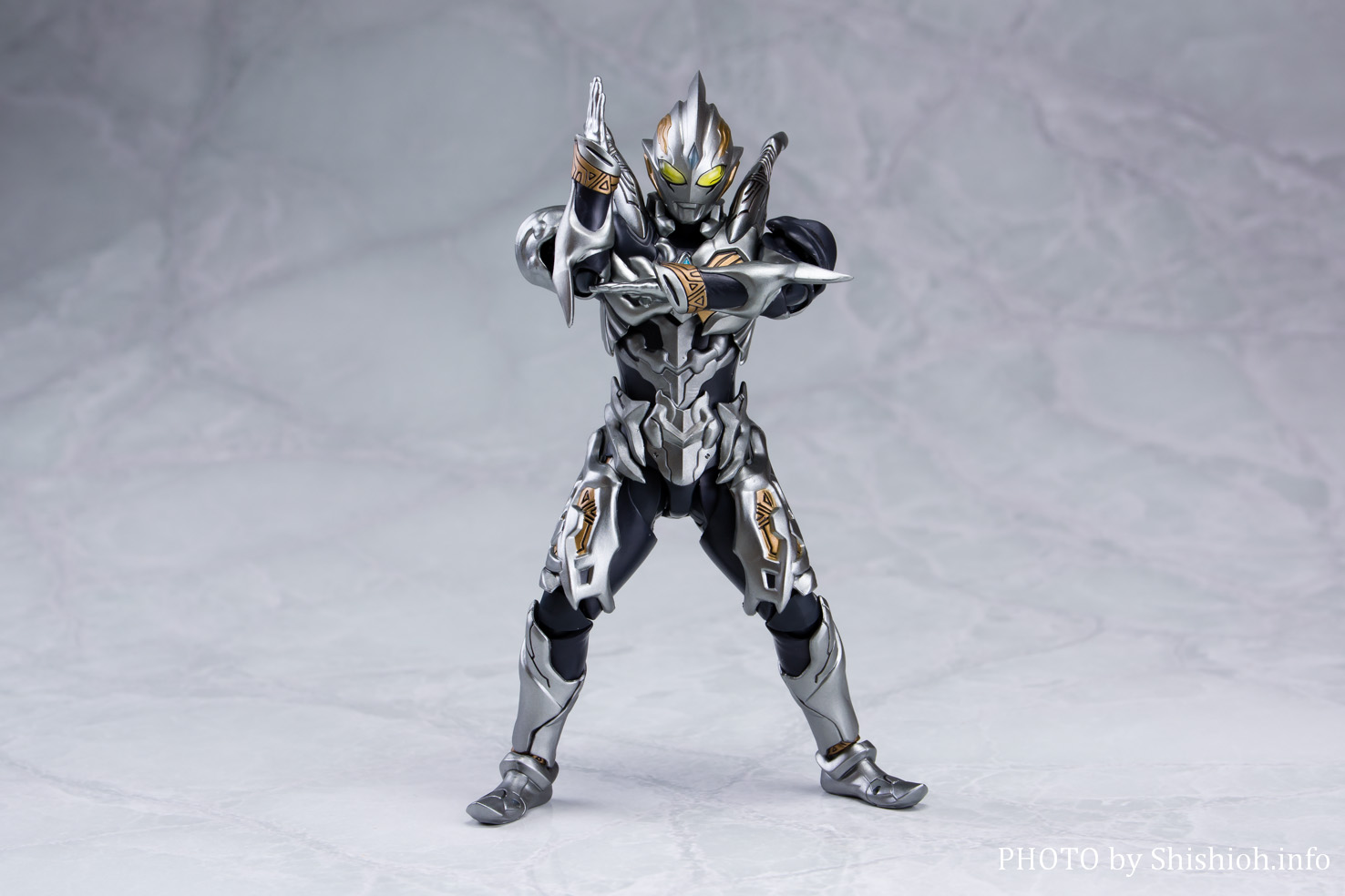 【レビュー】S.H.Figuarts トリガーダーク
